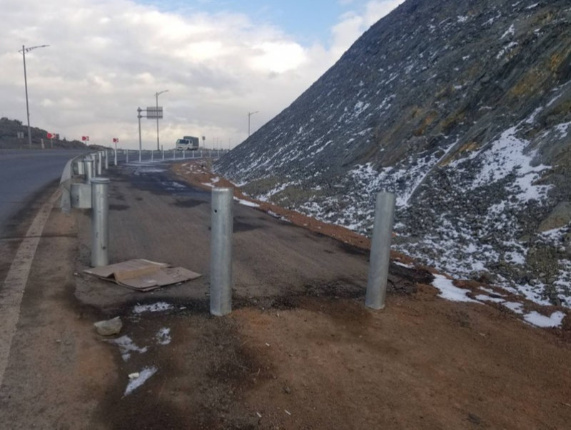Богд уулын арын авто замыг хааж засварлана